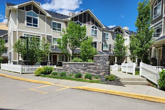 Arrive Skyview Ranch Townhomes for Sale | Skyview Ranch Gardens