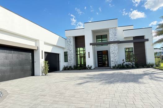 Non-Gated Communities