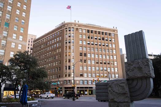 The Neil P Condos of Fort Worth | 411 W 7th Street