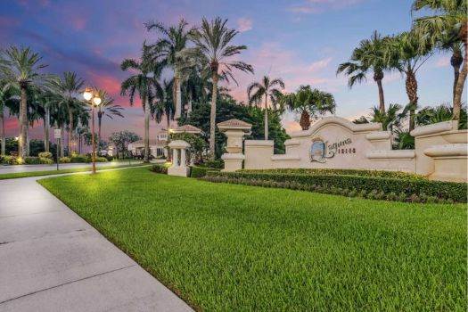 Laguna Isles Real Estate - Homes for Sale in Laguna Isles