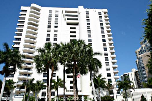 Enclave - 4601 Gulf Shore Boulevard N Naples FL 34103 - Park Shore Real ...