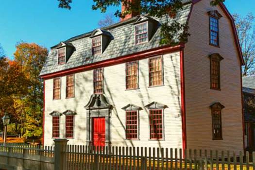 Colonial Style Homes For Sale - Texas | LivingWell Realty