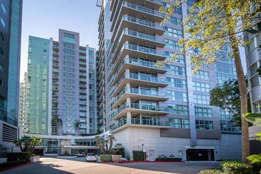 Azzurra Condos in Marina Del Rey | 13700 Marina Pointe | AZZURRA Luxury ...