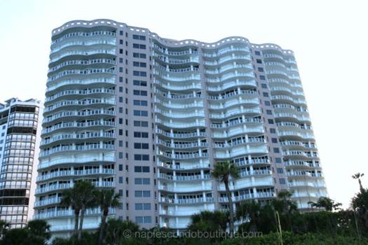 Bay Colony High-rise Condos - Naples Real Estate